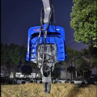 China Compact Structure Confined Spaces Pile Driver | Dual Pump Flow Merging System + High Frequency Vibration Output for sale