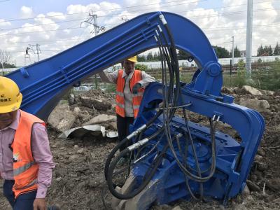 China 21 Meter Sheet Pile Driver Vibro Hammer For Large Construction Projects for sale