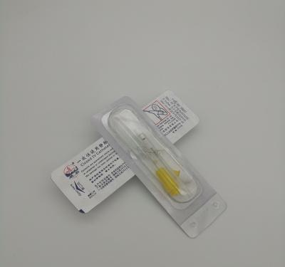 Cina Cannula gialla monouso da 24 IV a pressione positiva tipo Y per infusione neonatale pediatrica in vendita