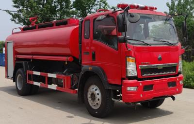 China HOWO 118KW Water Rescue Fire Truck 4x2 9000L For Fire Fighting for sale