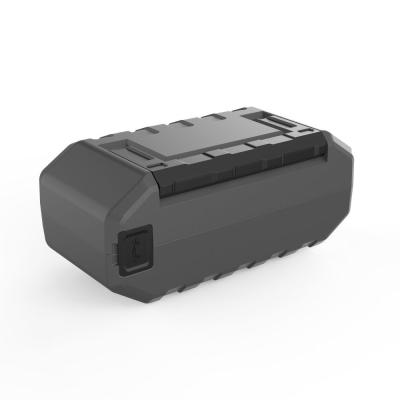 China 4000A UltraSafe Multi Function Battery Jump Starter with LED Light Extreme Temperatures for sale