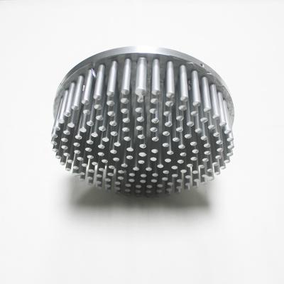 中国 既存の型が付いている成長ライトのための 150*150 MM の冷間鍛造 LED 脱熱器 販売のため