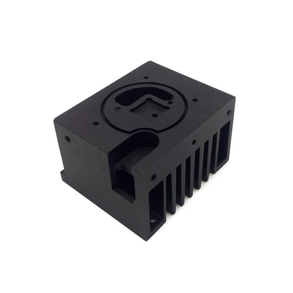 Anodisierter schwarzer verdrängter Aluminiumkühlkörper mit CNC-Maschine nicht rostend