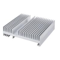 Chine Profils en aluminium naturels de anodisation d'extrusion de radiateur avec l'usinage de précision de commande numérique par ordinateur à vendre
