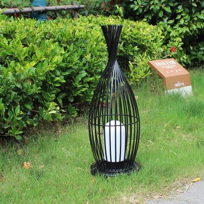 Cina Le luci del prato inglese di Palo LED rivestono di ferro il paesaggio creativo del giardino della villa del giardino dell'acrilico 200x550mm E27 220v in vendita