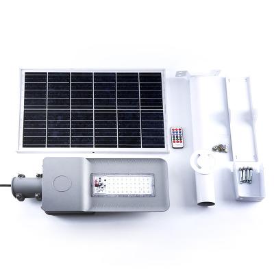 Cina Alto potere 300w dell'iluminazione pubblica 2023 solari della costruzione di distretto ultimo lungamente luminoso in vendita