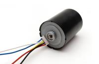 中国 28mm マイクロ永久マグネットブラシレスDCモーター6000rpm BLDC 2838 販売のため