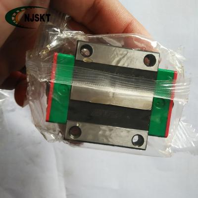 Chine Guidage linéaire HIWIN HGW15CC 15mm pour charges lourdes à vendre
