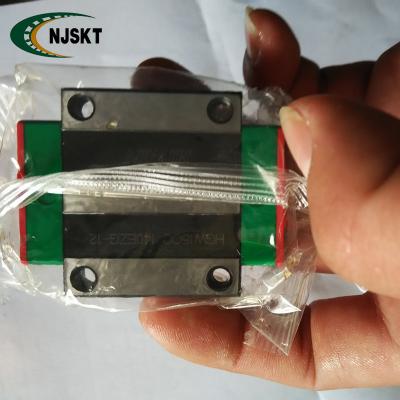 Chine Guidage linéaire HIWIN HGW15CC 15mm pour charges lourdes à vendre