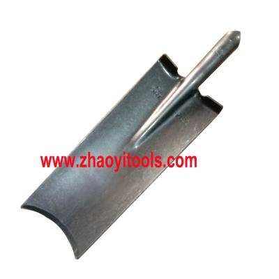 China 5100203 Carbon Steel Metal Digging Earth Channel Garden Farming Long Cutting Tree Shovel Spades for sale