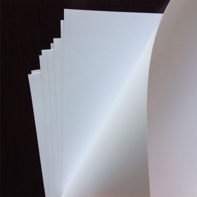 Cina C2S 90gm 300gm Carta d'arte rivestita su due lati, lucida, jumbo roll e rilievo per la stampa in vendita