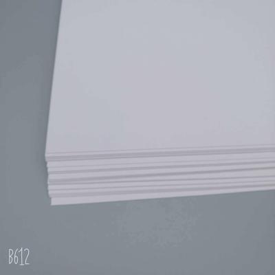 Cina Carta d'avorio rivestita da un lato di polpa bianca vergine per soluzioni di imballaggio in carta da mulino in vendita