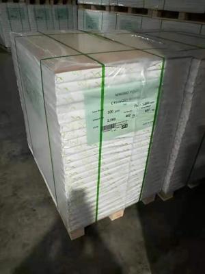 Cina 210/230/250/270/300/350gsm Ningbo Fold FBB/Ivory Board Perfetto per imballaggi cosmetici in vendita