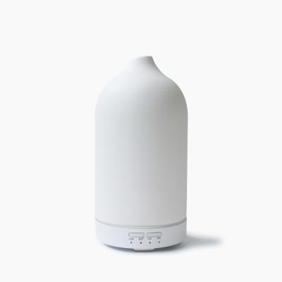 Cina Umidificatore ceramico decorativo del diffusore dell'olio essenziale una pietra bianca 24V 0.5A da 120 ml in vendita