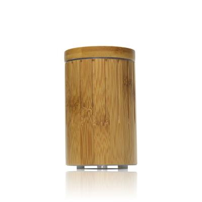 Cina Gift Natural Bamboo Essential Oil Diffuser 150ml For Home With LED Light in vendita