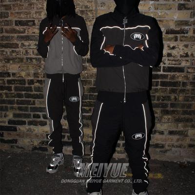 China Custom Made Windbreaker Tracksuit Nylon Sweat Suits Jacket And Sweatpants Set Breathable for sale