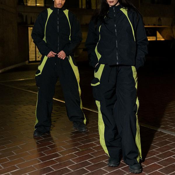Quality Wind Resistance  Zip Up Jacket Jogger Set Mens Nylon Tracksuit Set For Spring Season for sale