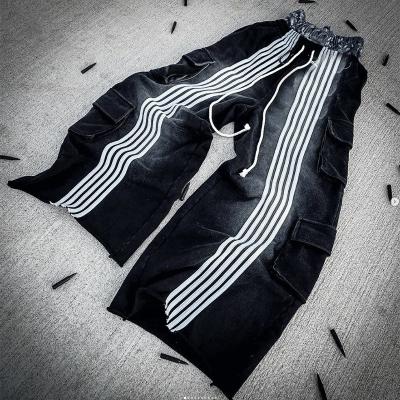 China Custom Logo Embroidery Double Layer Waist Track Pants Oversized Baggy Cargo Striped Sweat Jogger Pants Flared Sweatpants for Men for sale