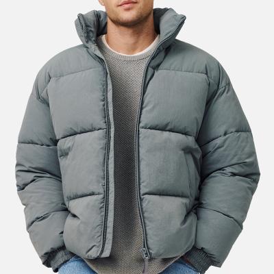 Cina Giubbotto impermeabile reversibile maschile con conchiglia in poliestere al 100% e opzioni di logo personalizzato in vendita