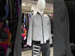 Chaqueta bomber con estampado de transferencia de calor personalizado Chaqueta con cremallera Bordado con logotipo Reflectante Brillante Rompevientos Chaqueta de nailon para hombre