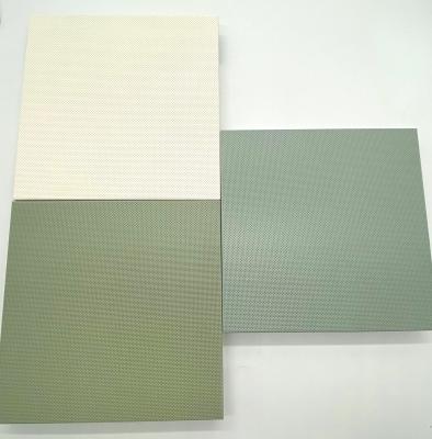 Cina 3D Curved RAL Color Aluminum Honeycomb Composite Board Plafond Piastrelle pannello acustico in vendita