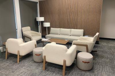 China FSC Eco-friendly Natural Oak Acoustic Wood Veneer Slat Wall Panels Luxury Quality for sale