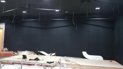 Китай 2/2/0.5 мм Ламинат формики черный цвет микроперфорированные деревянные звукопоглощающие акустические панели продается