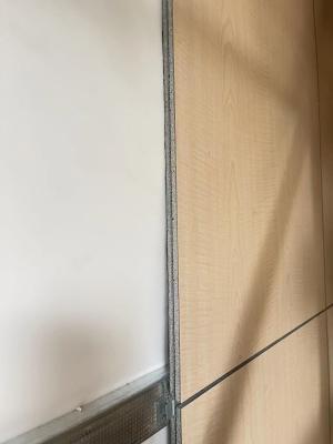 Cina 4'x8' Auditorium Oak Veneer Timber Microperforated Sound Absorbing Wall Acoustic Panels in vendita