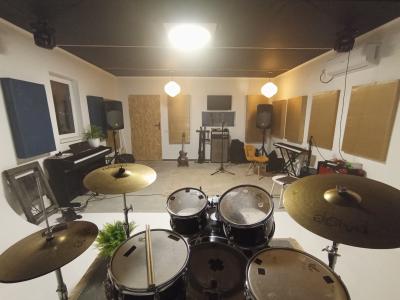 Cina Pannelli acustici fonoassorbenti rivestiti in tessuto per studio HIFI in vendita