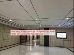 Hotel Banque Hall 2/2/0.5mm Microperforated Wood Panels MDF Ceiling Tiles Acoustic Board 
