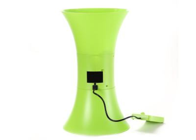 Cina Facile monti il colore verde materiale del PVC delle palle di andata di servire della rotazione del robot di ping-pong in vendita