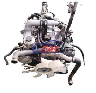 China Used OE NO. QD32T Original QD32T Engine Assy With Gearbox For Niassan Pickup Complete à venda