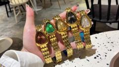 Gold Snake Scale Bracelet Watch Irregular Triangle Case Multi‑Color Dial Ladies Fashion Wrist Watch
