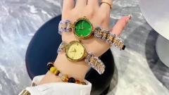 Two‑Tone Metal Chain Ladies Watch Round Green & Gold Dial Retro Fashion Wrist Watch