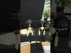 Snake‑Head Pendant Necklace Full Crystal Paved Luxury Jewelry for Women