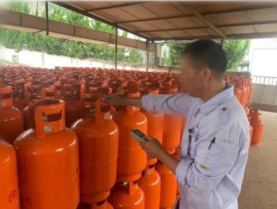 Cina Codice a barre del cilindro della targhetta del QR Code 304 di acciaio inossidabile in vendita