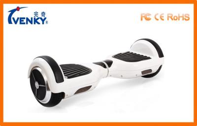 Cina 2 a pile hanno spinto elettrico astuto il motorino equilibrato mini auto con Bluetooth in vendita