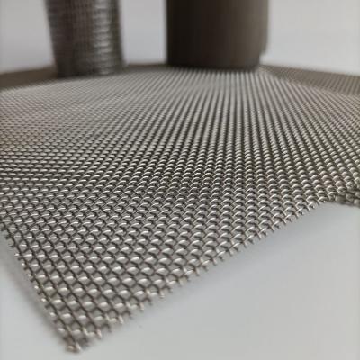Cina Maglia di Mesh Spiral Welded Steel Wire del cavo di fabbricazione di carta di SS316 SS316L 70x60 in vendita