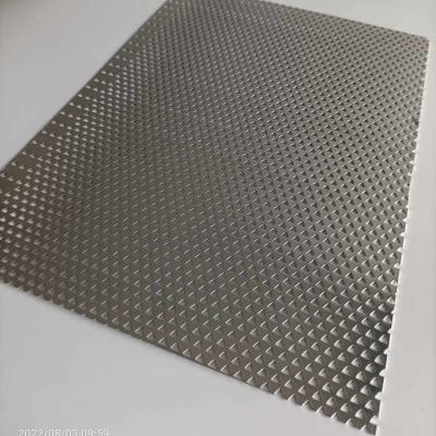 Cina SS304 4 x 8 l'acciaio Mesh Perforated Metal Mesh Sheet hanno personalizzato in vendita