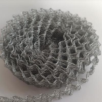 Cina Q235 ha galvanizzato la maglia metallica tricottata 0.25mm a basso tenore di carbonio della maglia 15mm del filo di acciaio largamente in vendita