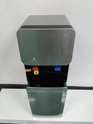 中国 2L容量を持つ可変 220V/50Hz プラスチック飲料水スタンド ディスペンサー 販売のため