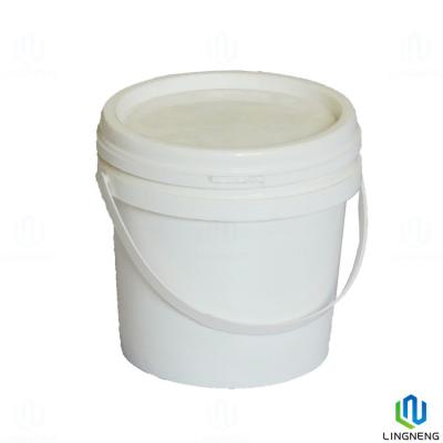 China 1L Durable Food Storage Plastic Buckets With Lid And Handle for sale