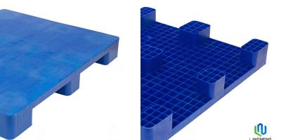 China Anti-slip zware plastic pallet blauw 1200 * 1000 * 150 mm met negen voet / gladde bovenkant Te koop