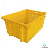 China 25KGS Stackable Plastic Fruit And Vegetable Crates With Label Card for sale