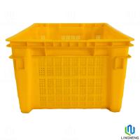 China 25KGS Stackable Plastic Fruit And Vegetable Crates With Label Card for sale
