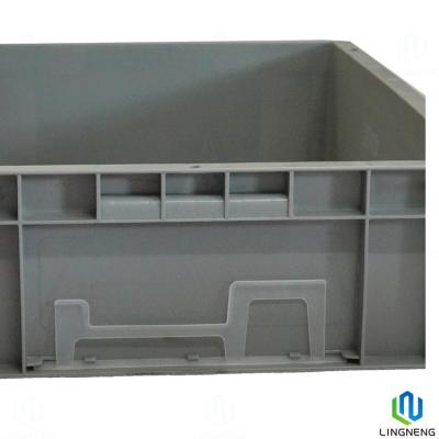 Cina 600*400*148mm Scatole di imballaggio in euro in plastica rigide e colorate impilabili per l'automotive in vendita