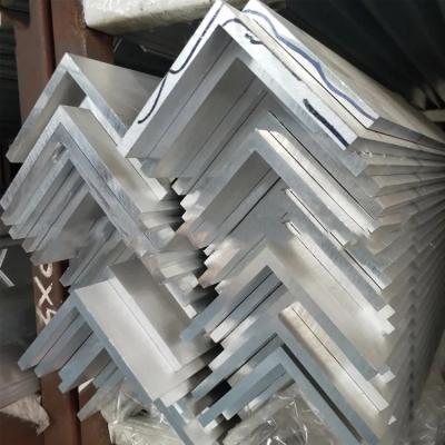 Cina ASTM 2mm 6061 Profilo di alluminio con angolo uguale di lato 40 x 40 per espulsione spazzolato in vendita