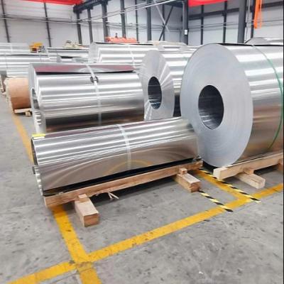 Cina 1060 H24 3003 bobina di alluminio 0,3 mm 0,5 mm spessa superficie rivestita di colore per lamiera da copertura in vendita