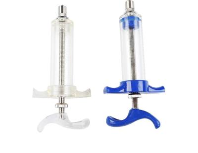 Cina siringa d'acciaio di plastica veterinaria dell'iniezione automatica di 10ml 20ml 30ml 50ml per il maiale delle pecore del bestiame in vendita