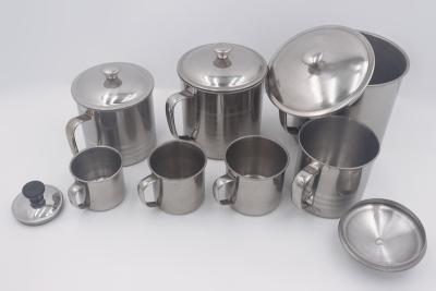 Cina tazza di caffè del metallo di 8cm senza tazza di campeggio d'acciaio di viaggio del coperchio in vendita